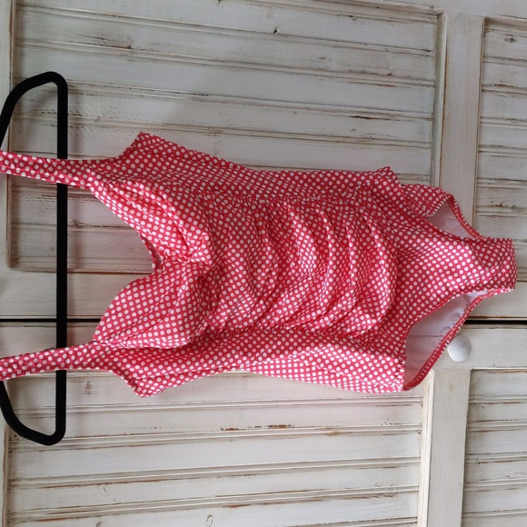 Miraclesuit | Swim | Miraclesuit Coral And Polka Dot 2 Large Swimsuit ...